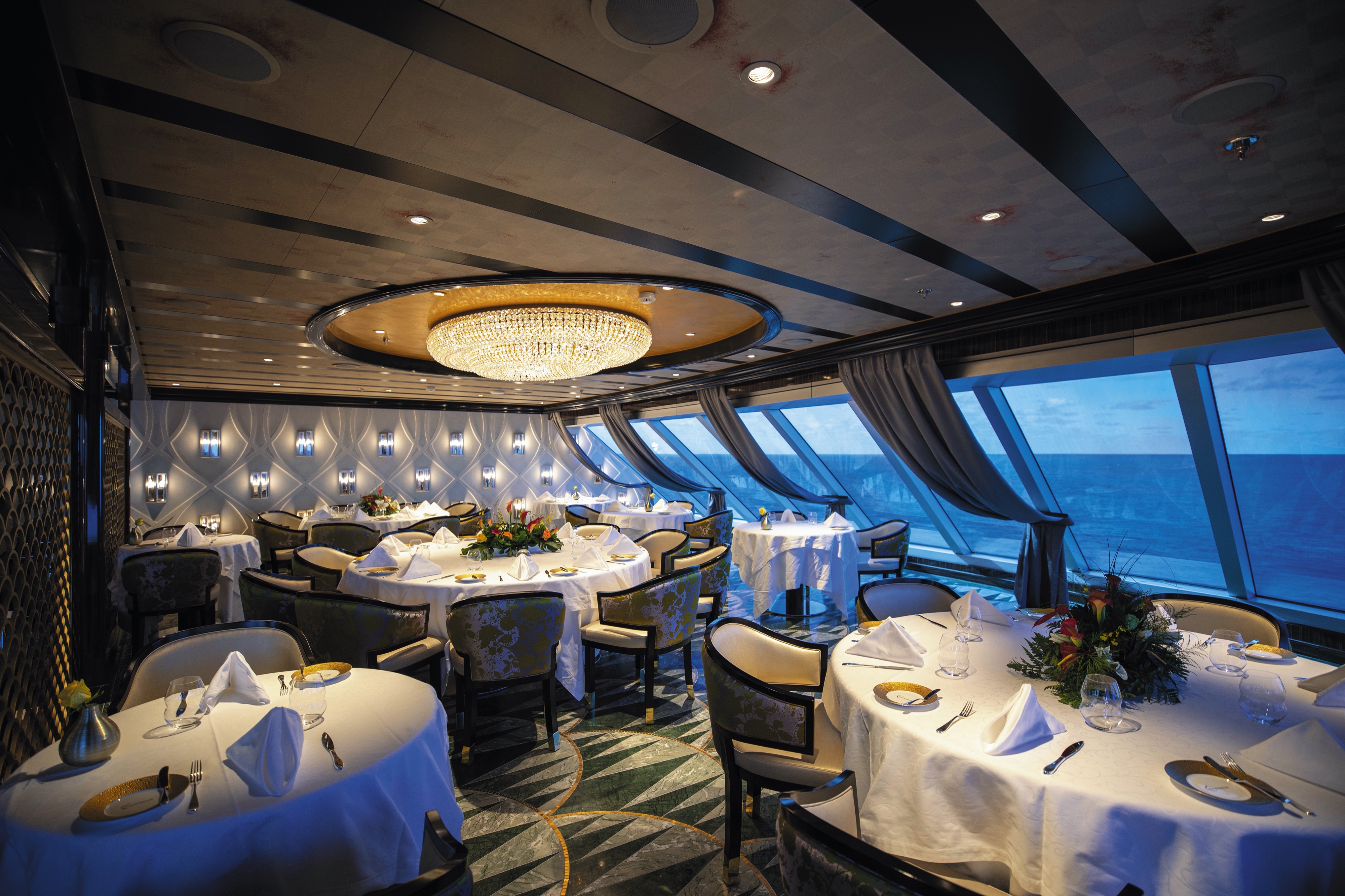 Seven Seas Splendor | Regent Seven Seas Splendor | SixStar