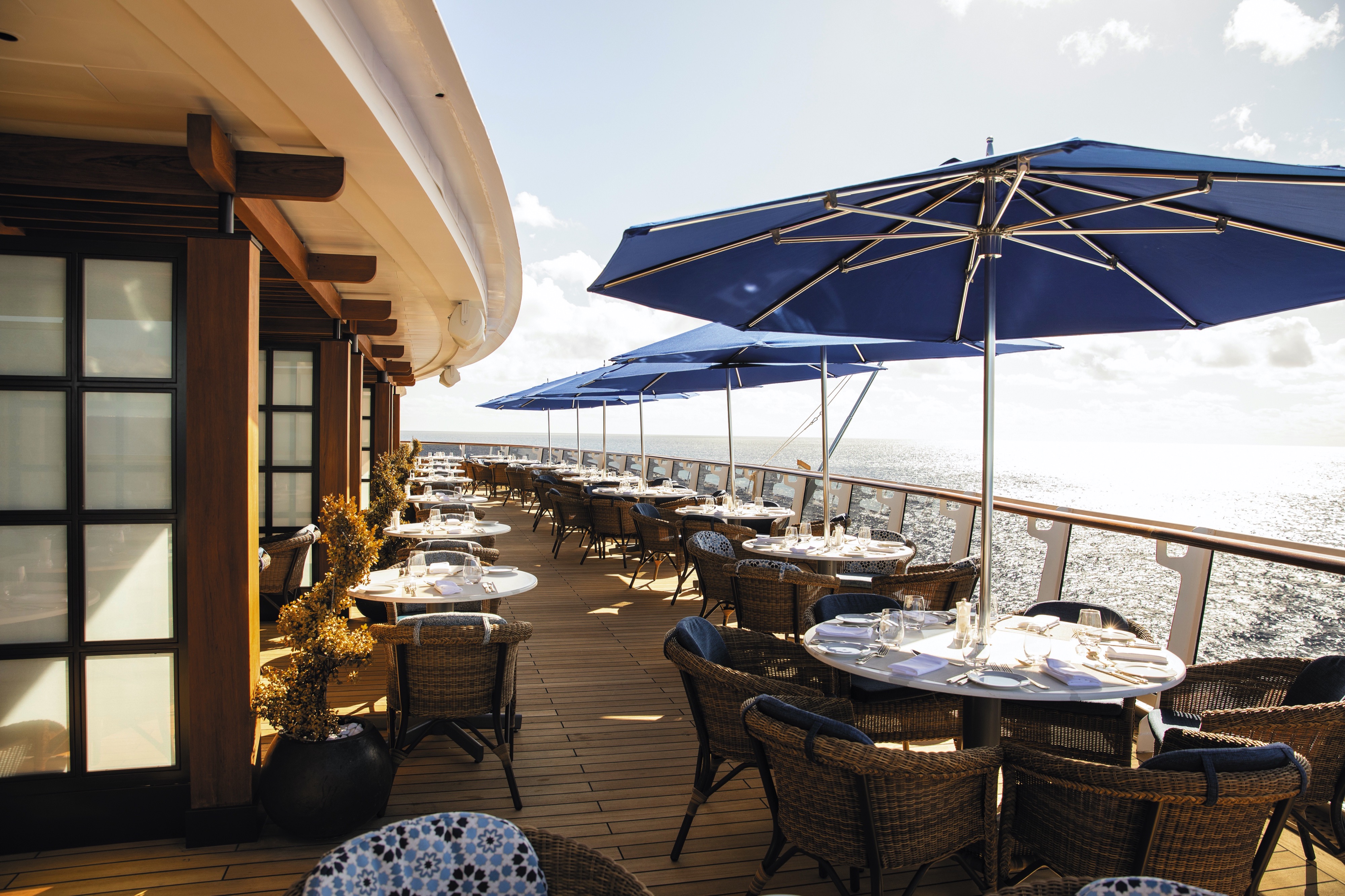 Seven Seas Splendor | Regent Seven Seas Splendor | SixStar