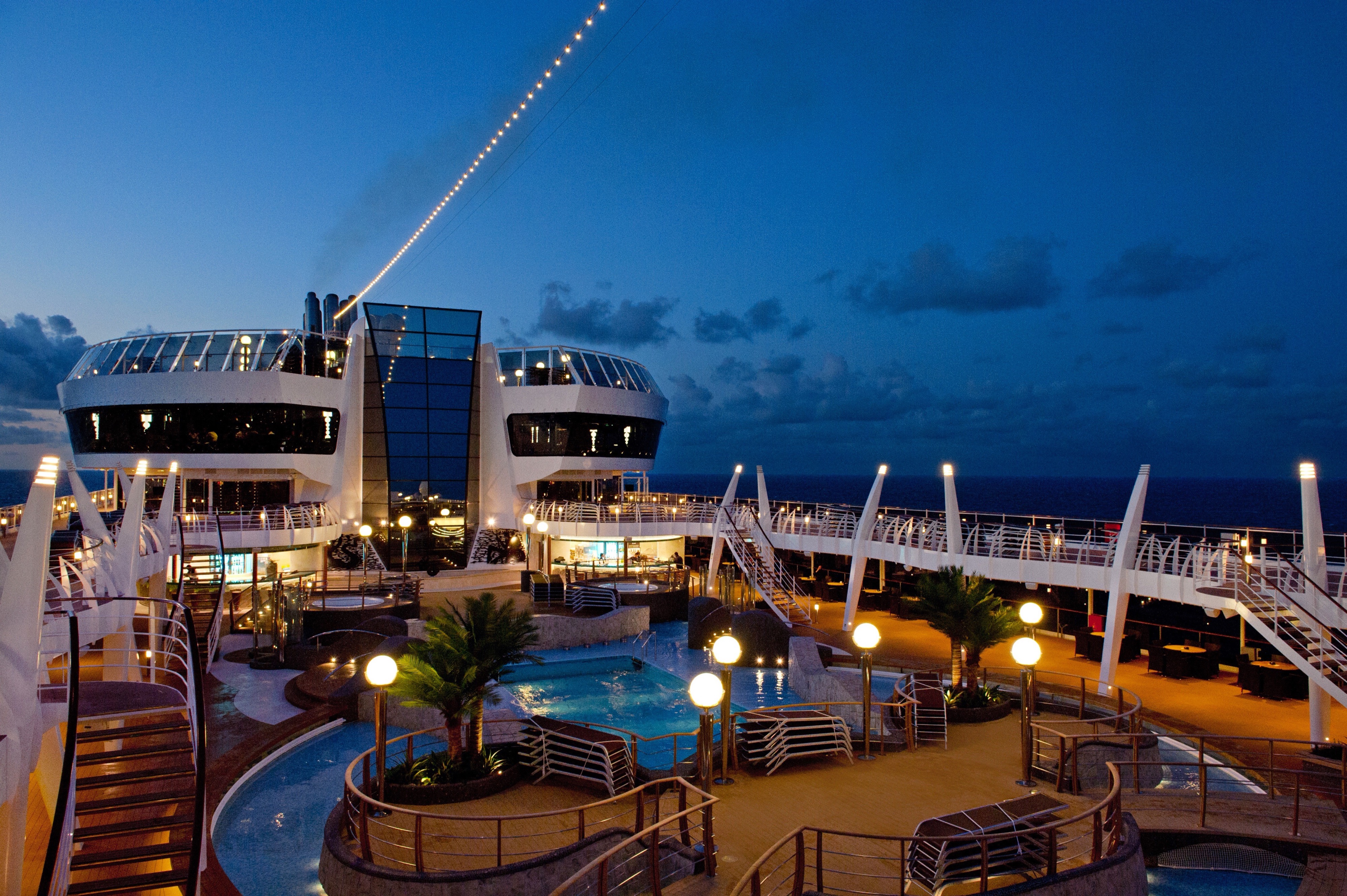 MSC Cruises | MSC Cruise Ships | Cruise118.com