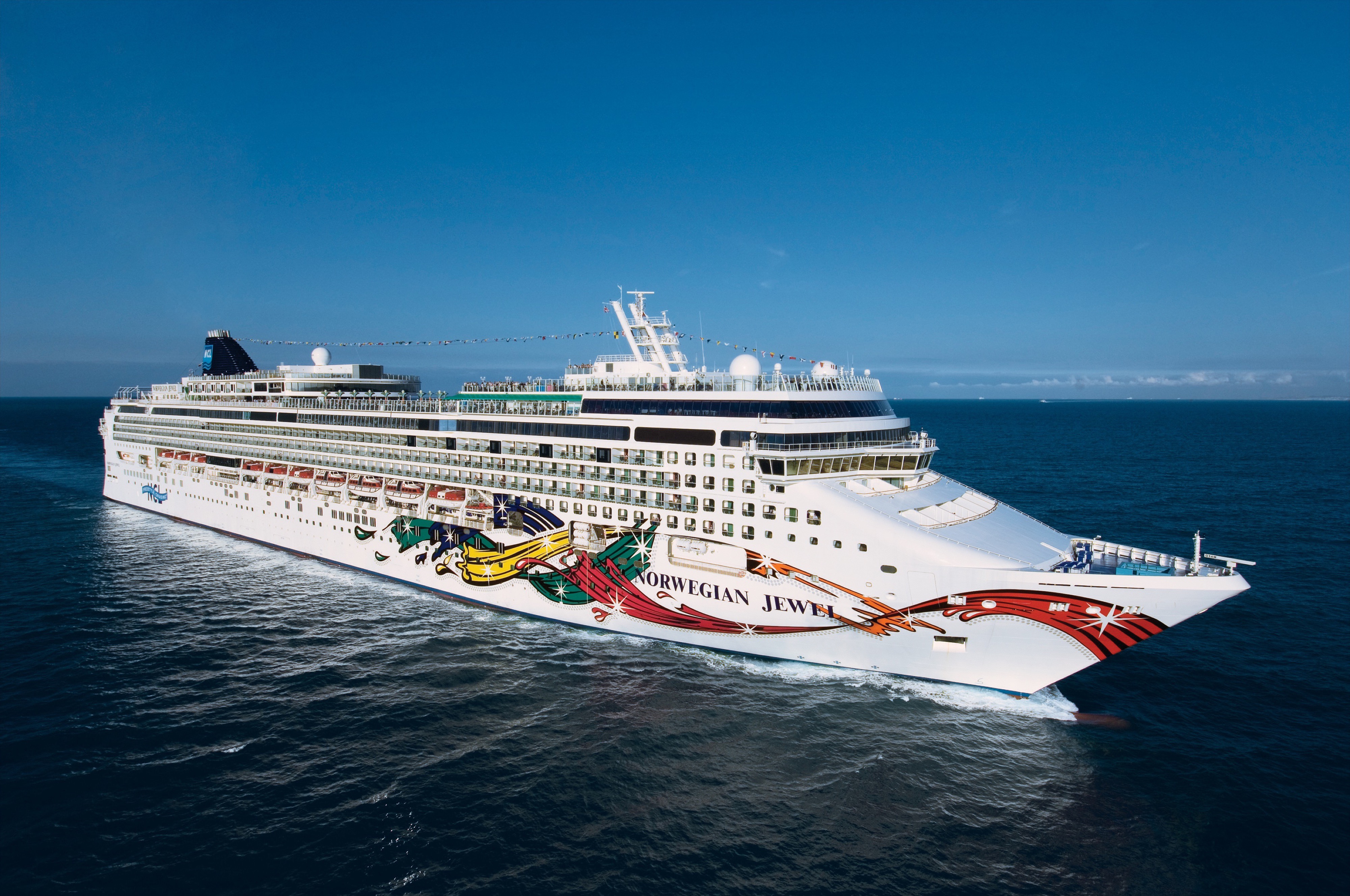 Jewel of Philadelphia & Bermuda - Norwegian Jewel | Hays Cruise