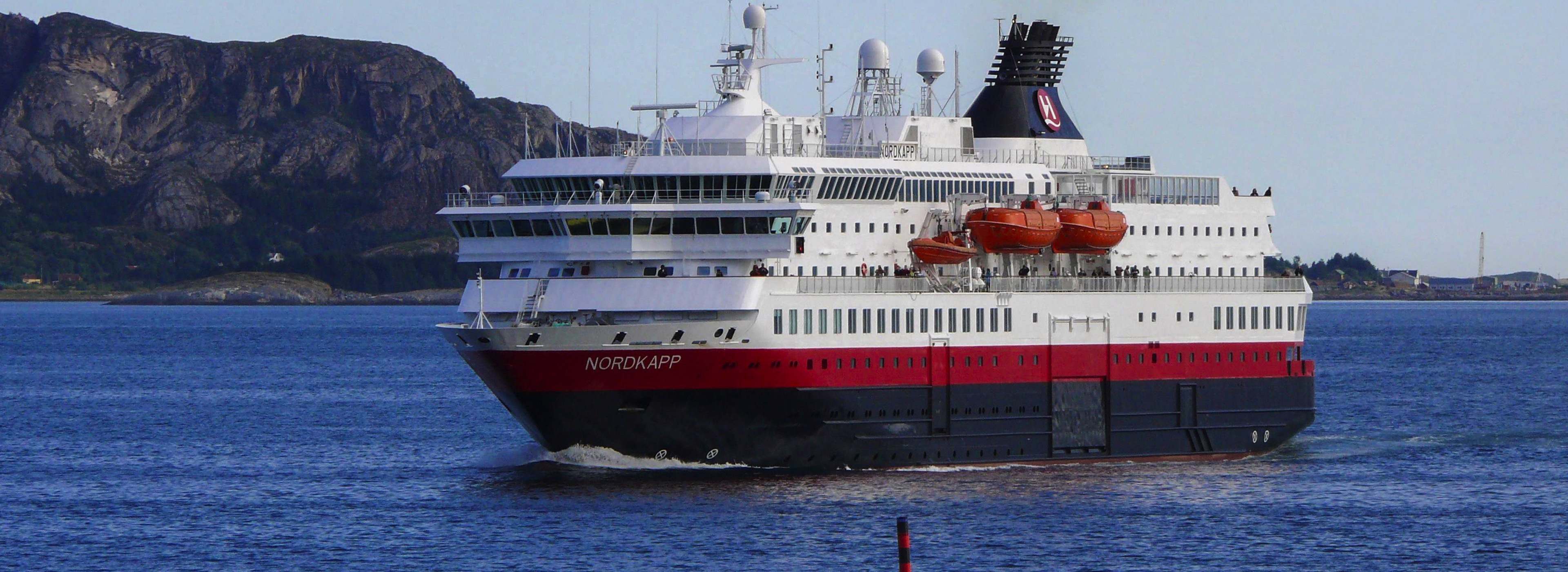 The Coastal Express | 26 Dec 2027 | MS Nordkapp - Hurtigruten ...