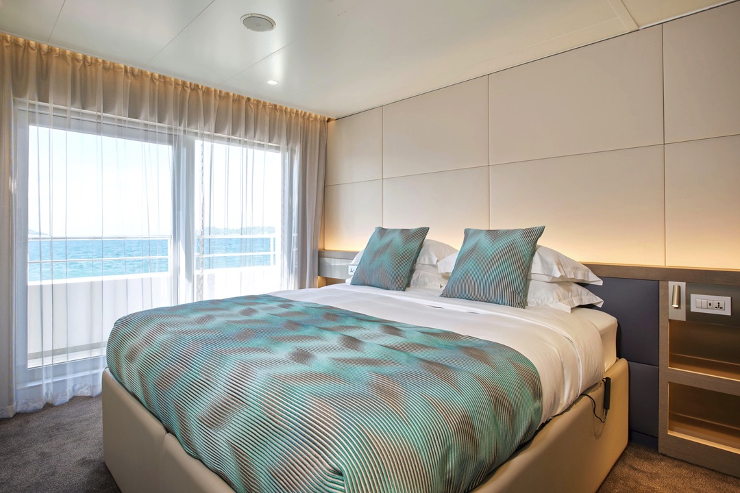 Panache Cruises - Cruise Ship