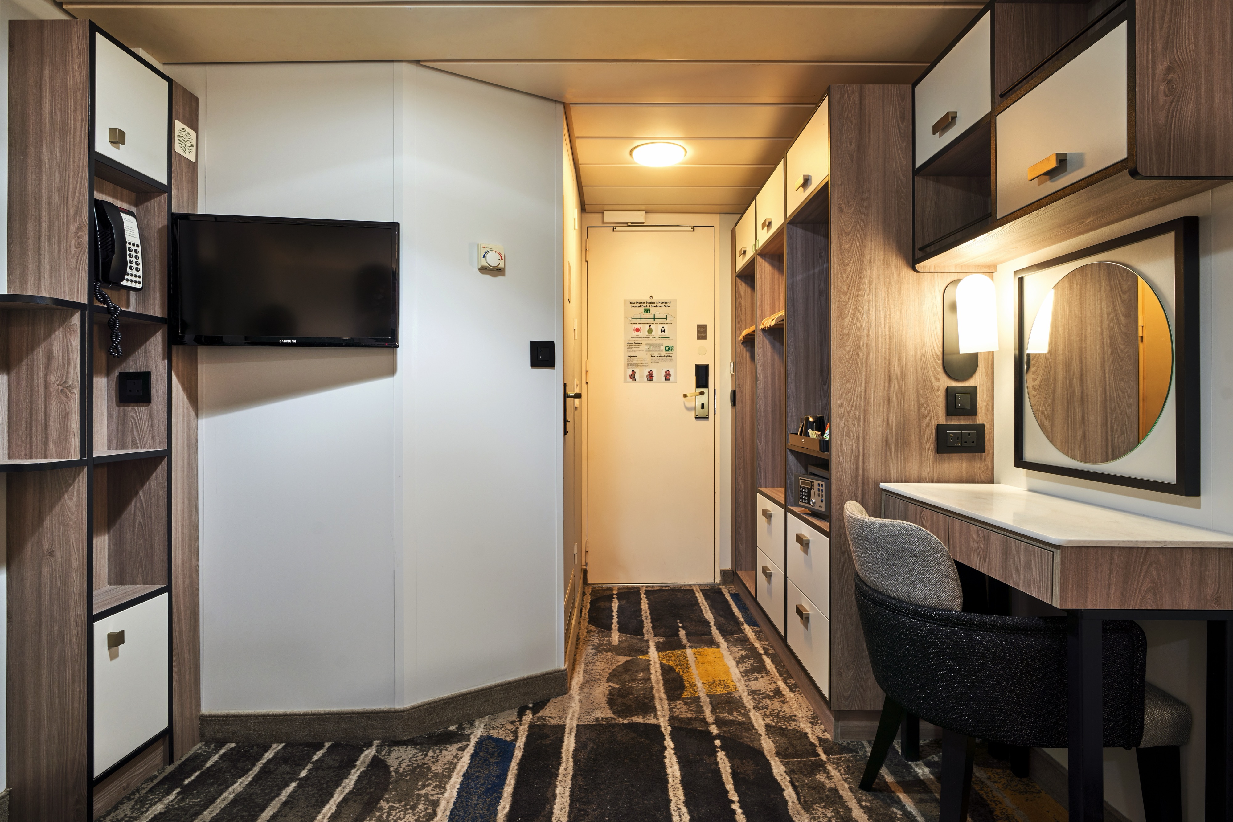 Marella Cruise - Marella Discovery | Hays Cruise