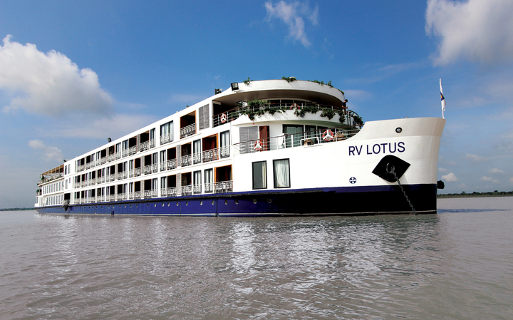 Cruise Ship