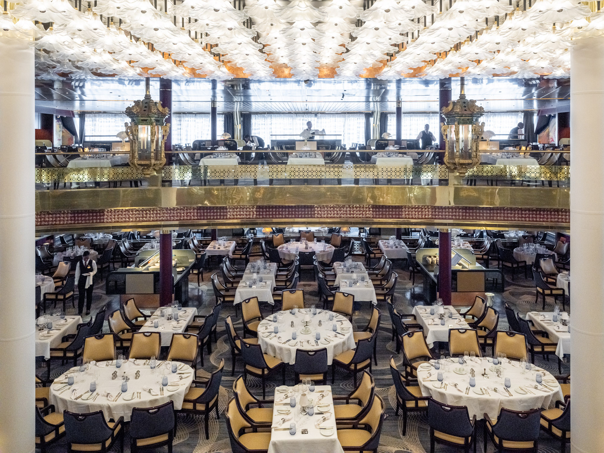 Renaissance Cruise Ship | Ambassador Reaissance | Cruise118.com